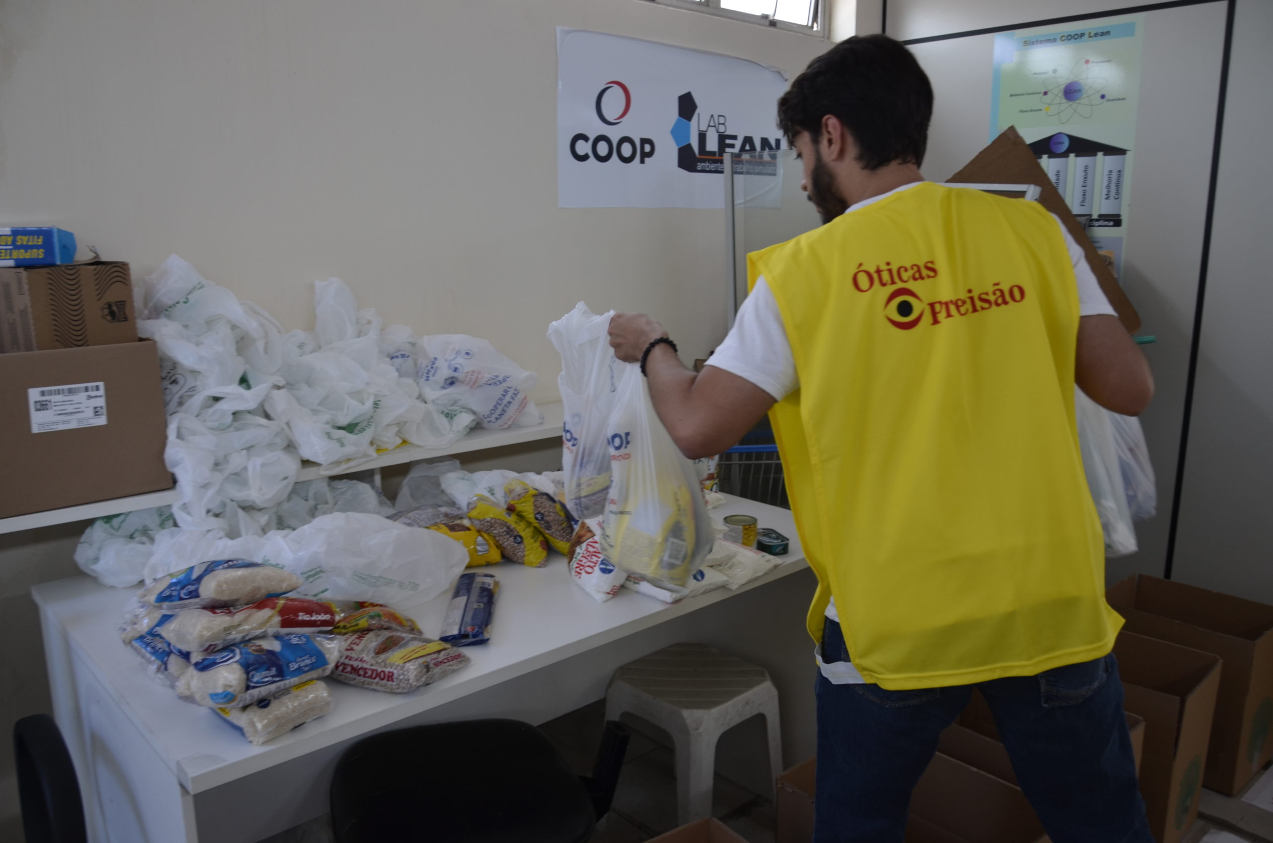 Em Sorocaba Dia Nacional Da Coleta Arrecada Mais De 1 Tonelada De